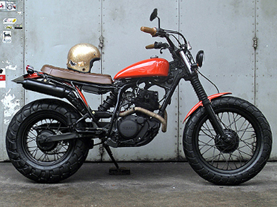 Custom TW200 – Paprika - Custom Burner